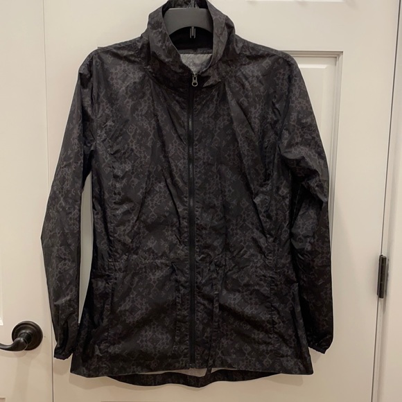 GAIAM | Jackets & Coats | Gaiam Xs Windbreaker | Poshmark